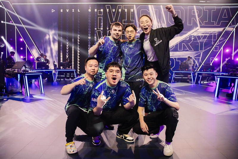 Evil Geniuses debut with a 2-0 victory, move on to playoffs | VLR.gg