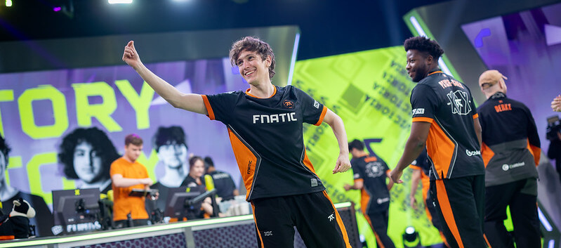 FNATIC bounce back against KCorp in 2-1 victory | VLR.gg