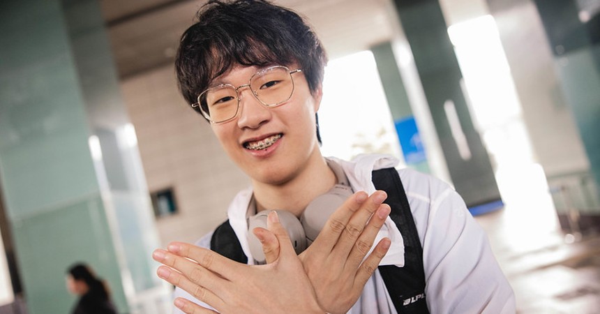 Wolves Esports signs Lysoar and Fayde | VLR.gg